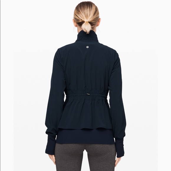 lululemon athletica | Jackets & Coats | Host Pick Lululemon Sights Seen ...